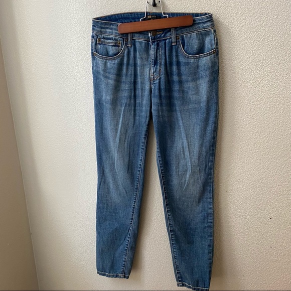 Frye | Jeans | Frye Classic Blue Straight Leg Denim Jeans Womens 4 ...